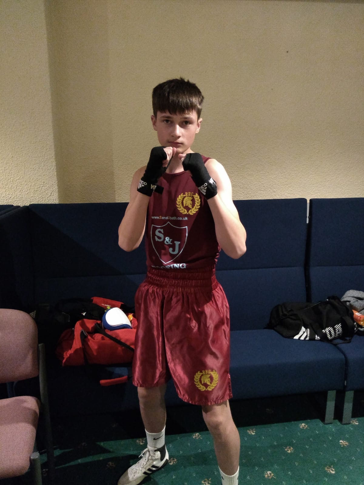 Cain Rogers first to represent juniors – Roman Boxing Gym – Bath